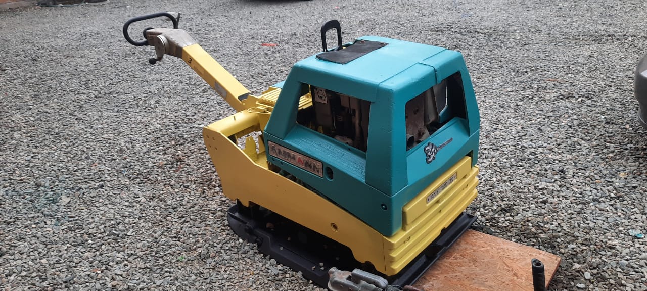 Vibro compactador de plancha Ammann – MaqAmericas